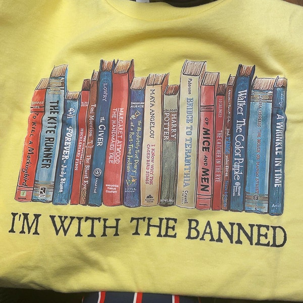 I'm With the Banned, Banned Books Shirt, Banned Books Graphic T-shirt ...