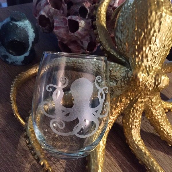 Laser Etched Octopus Stemless Wine Glass: Nautical Sea Life Gift - Etsy