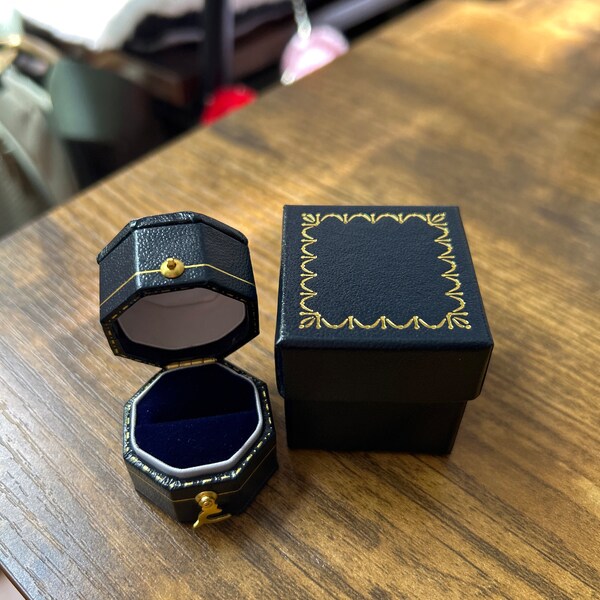 Unusual Vintage Style Ring Box. Wedding Ring Box. Antique Style Jewelry ...