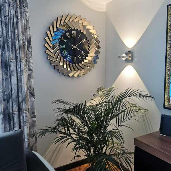 Bronze Mirrored Decorative Wall Clock, Luxury Design Wall Decor Clock ...