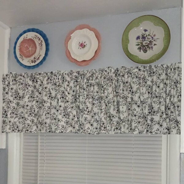 Yellow Roses Valance – Cottagecore Vintage Rose Floral Curtain ...