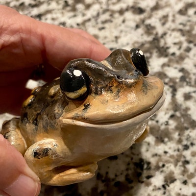 Handmade Small Western Realistic Fat Toad Figurine Gift Personalized ...