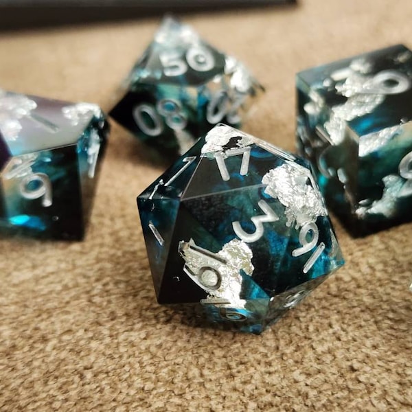 Coldhearted - Icy Blue Gradient Handmade Resin Sharp Edge Dnd Dice Set ...