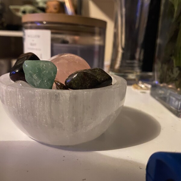 Pure Selenite Bowl, Gemstone and Crystal Charging Bowl, Reiki Bowl ...
