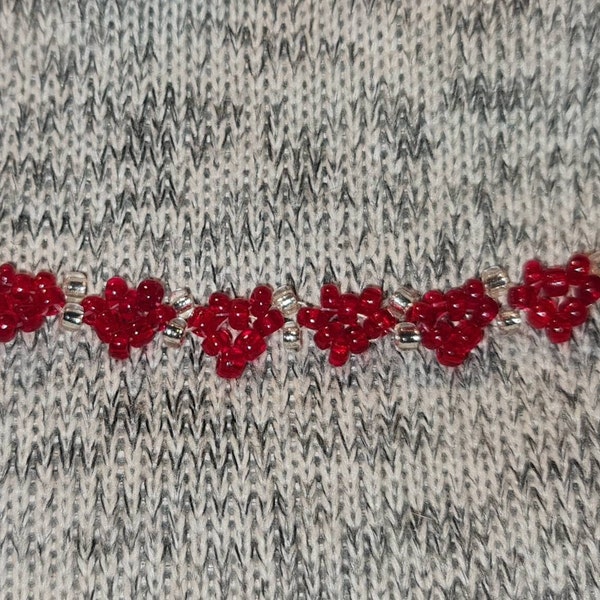 Valentine's Heart Beading Tutorial, Seed Bead Hearts Daisy Chain Beaded ...