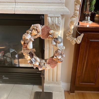 Newbeautiful 12 Seashell Wreath Wall Hanger With Starfish and Sand ...