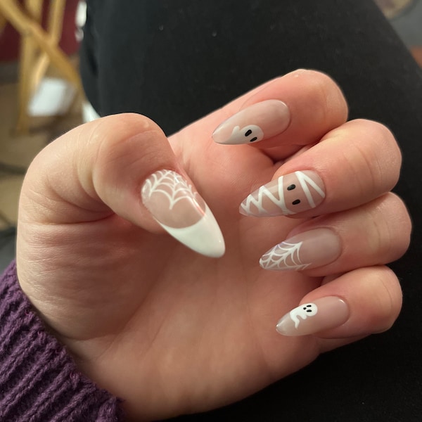 BIANCA | Halloween Ghost Nails | Spider Web Nails | Mummy Nails ...
