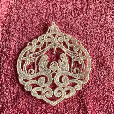 FSL Nativity Ornament Free Standing Lace Machine Embroidery Designs ...