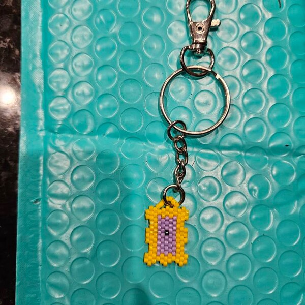 Your Favorite Friends Icons in a Beaded Keychain Handmade With Miyuki ...