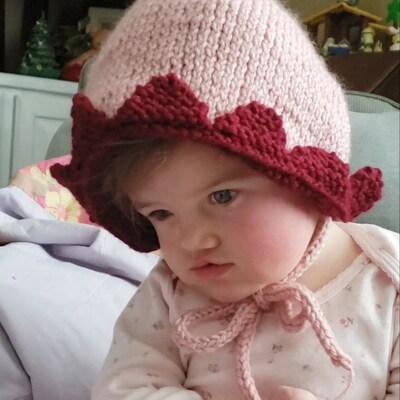 Elf Pixie Bonnet Hat KNITTING PATTERN / Christmas Pixie Bonnet Pattern ...