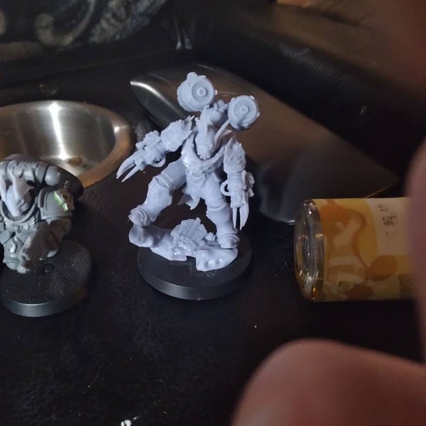 Turnip 28 - 12 X Armoured Torsos and Frogmouth Helms With Ecranche ...