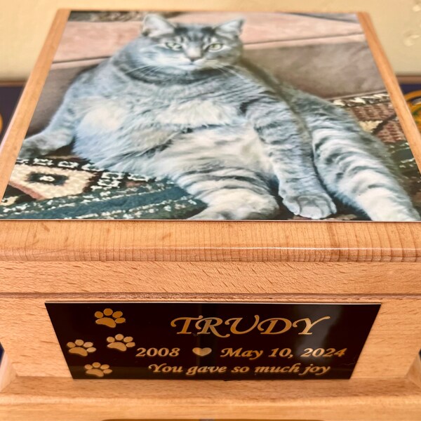 Memorial Pet Urn, Wooden Cat Cremation Urn With Custom Engraving - Etsy