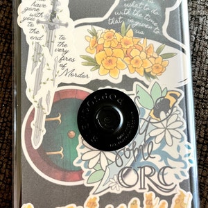 Book Lover Heart Shaped Bookshelf Vinyl Sticker - Etsy