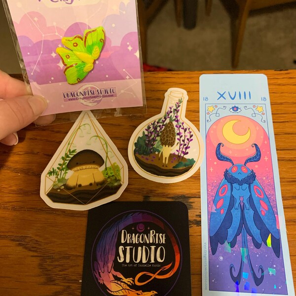 Cryptid Tarot Card Style Pastel Bookmarks - Etsy