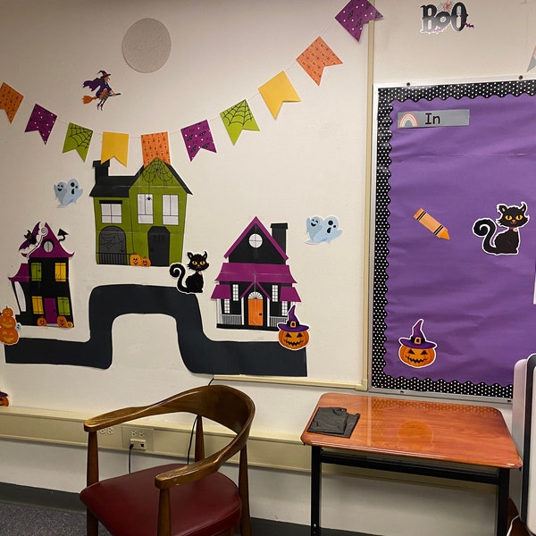Haunted Houses - Fall - Halloween - October Bulletin Board Kit - Etsy