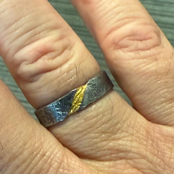 Kintsugi Band Ring | A Unique Ring That Blends the Ancient Japanese Art ...