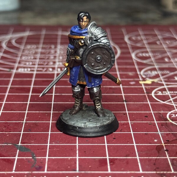 Draconic Longsword Warrior Knight Miniature 32mm Scale - Dragonborn ...