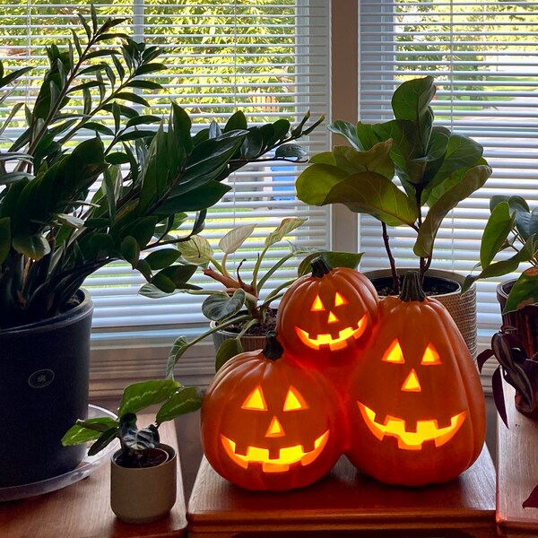 Vintage Tin Peek Frean's Twiglets Made in England Advertising Rare Hard ...