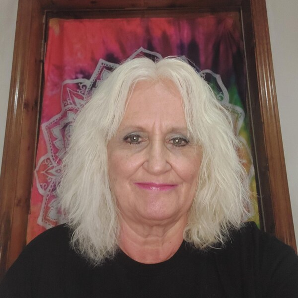 Mystic Rose Spiritual Mystery Box Protects Heals & Cleanse 14-16 Items ...