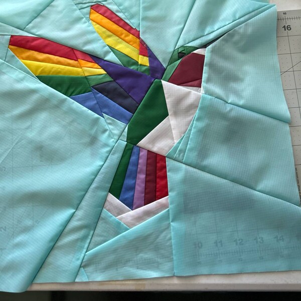 Hummingbird Foundation Paper Pieced Pattern - FPP Rainbow Mini Quilt - Etsy