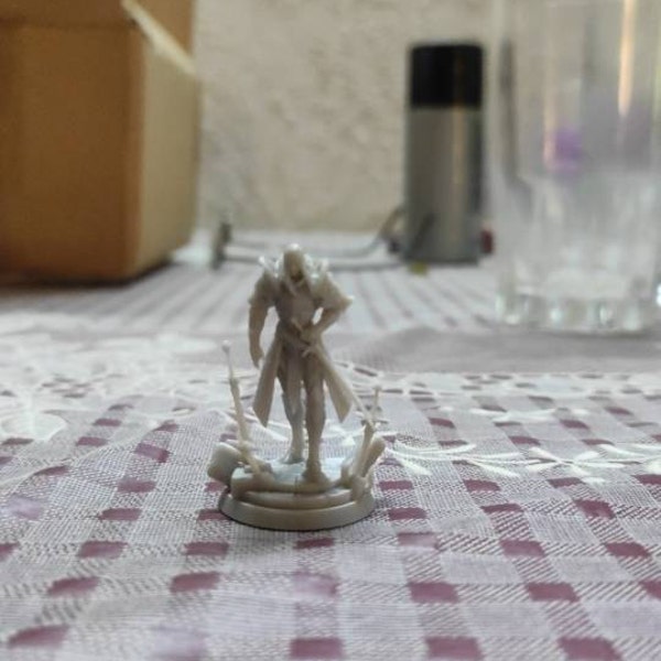 Human Barbarian Brawler Miniature Fighter Dungeons and Dragons Mini RPG ...