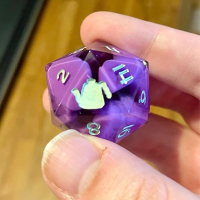 Sparkling Plum Chonk D20, Sharp Edge Polyhedral Dice Set, Dungeons and ...