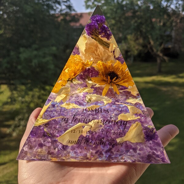 Custom Memorial Pyramid, Custom Cremation Ash Resin Pyramid, Cremation ...