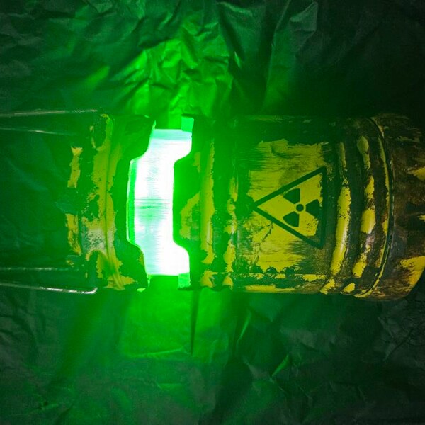 Nuclear Atom Lamp -fallout and Cosplay - FALLOUT, Handmade Great Design ...