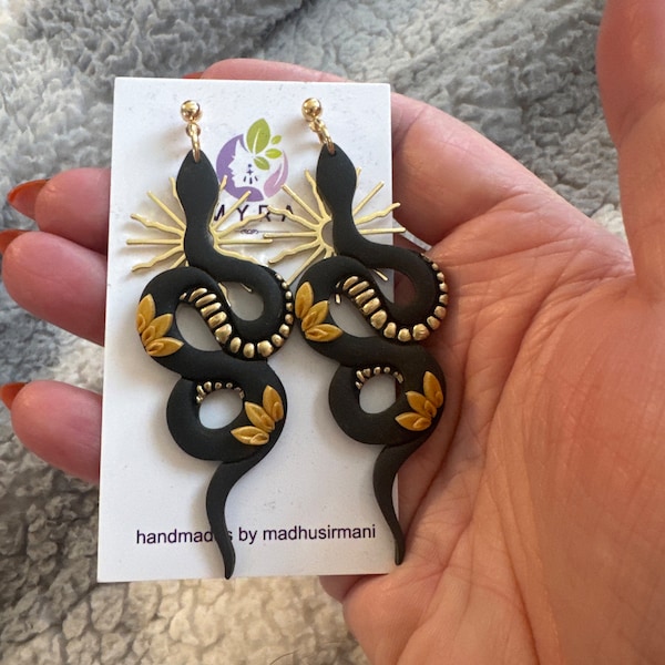 Venus Greek Goddess Earrings: Handmade Polymer Clay Jewelry - Etsy