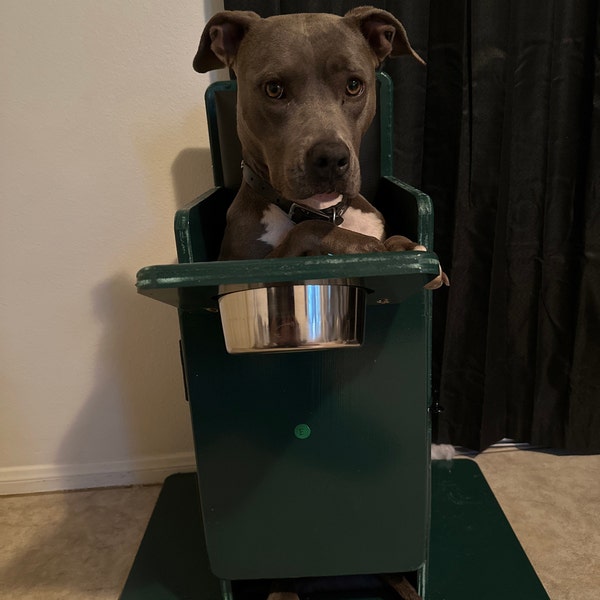 Bailey Chair for Dogs, High Chair for Dogs, Elevated Eating Chair for ...