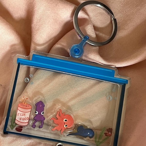 Cute Aquarium Refillable Shaker Keychain ~ Acrylic Charms, Openable ...