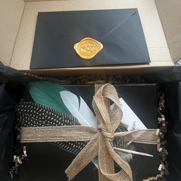 Aries Gift Box • Zodiac Gift Box • Aries • Star Sign Gift Box ...