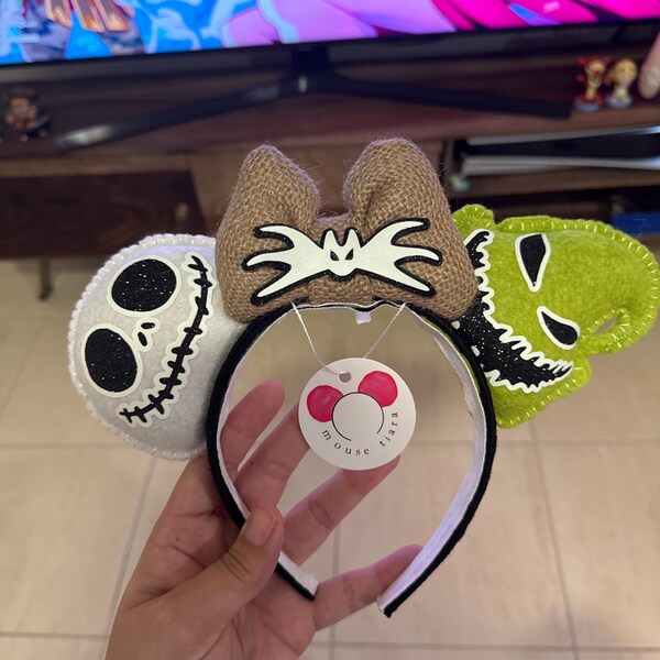 Disney Ears A Bugs Life Heimlich Caterpillar Butterfly Mickey Mouse ...