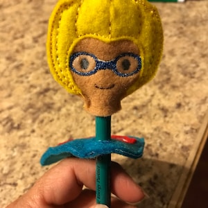 Parrot Stuffie Embroidery Design parrot macaw parrot | Etsy