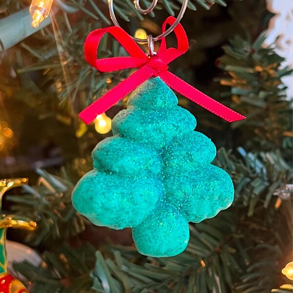 Middle Finger Hurricane Sanibel Island Necklace Florida Themed Hand ...