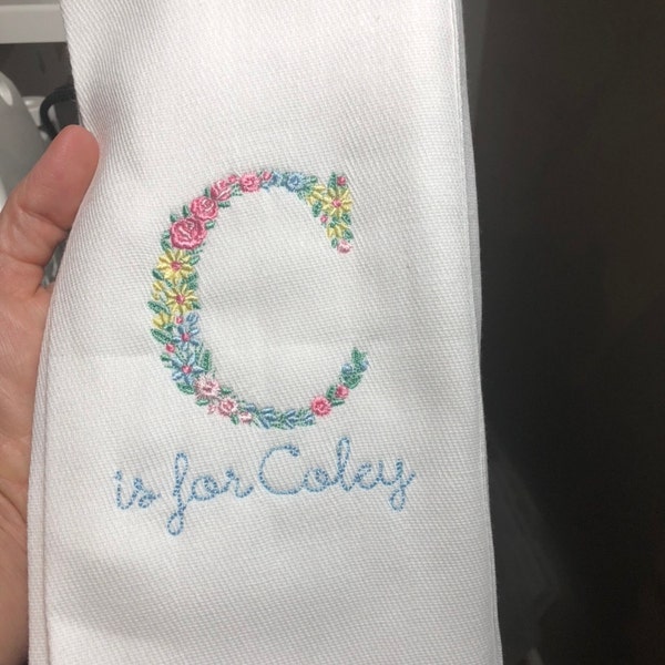 Machine Embroidery LETTER C Uppercase 9,7cm /3.85" Tall Dainty Floral ...