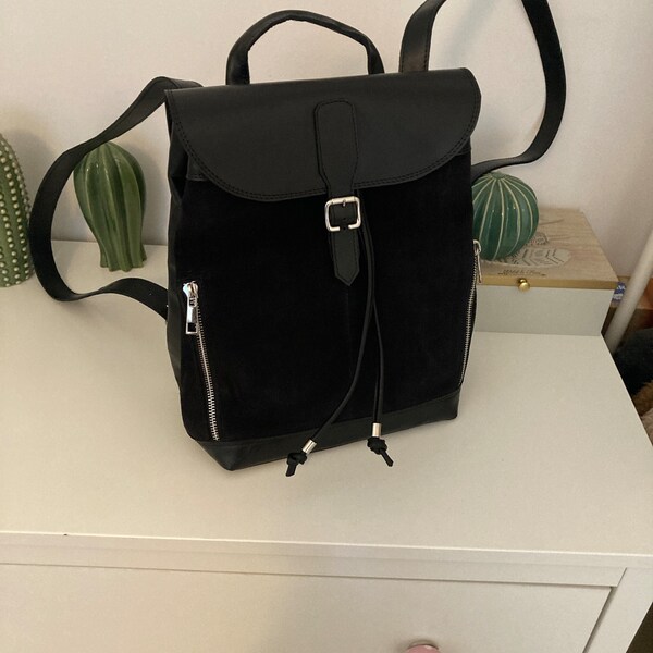 Medium Leather Backpack, Medium Size Backpack, Black Leather Backpack ...
