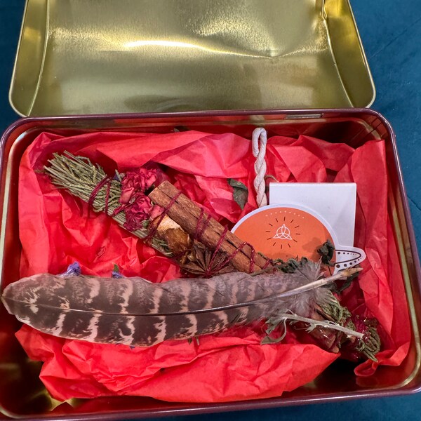 Winter Solstice Smudge Stick,yule, Alternative,alter,blend,cleanse, - Etsy