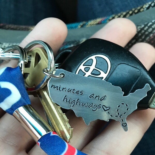 USA KEYCHAIN Long Distance Best Friends Gift Miss You Best Friend ...