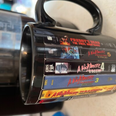 Pastel/horror/scary Movies/spooky/slasher Tumbler - Etsy