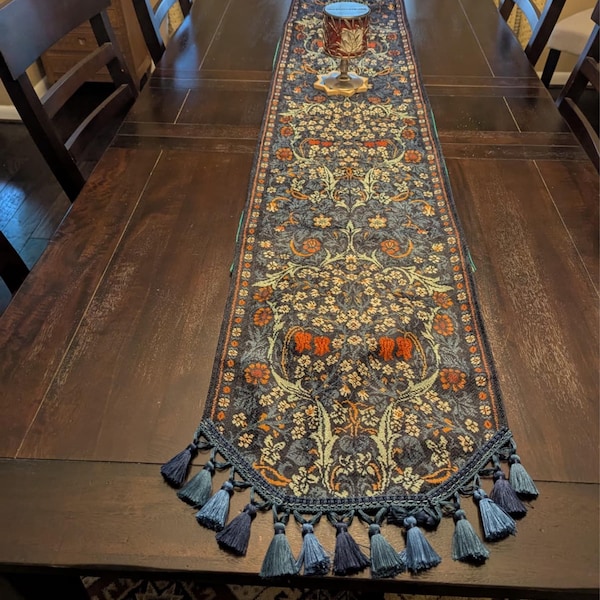 Black Floral Table Runner With Tassel Farmhouse for Home Kitchen Dining ...