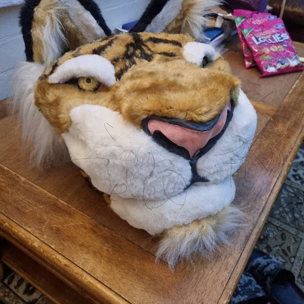 Big Cat Low Poly Mask Pattern for Cardboard or EVA Foam - Etsy