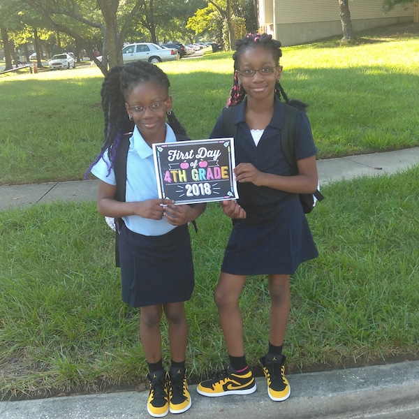 Girl First Day of 4th Grade Sign 1st Day of School Printable First Day ...