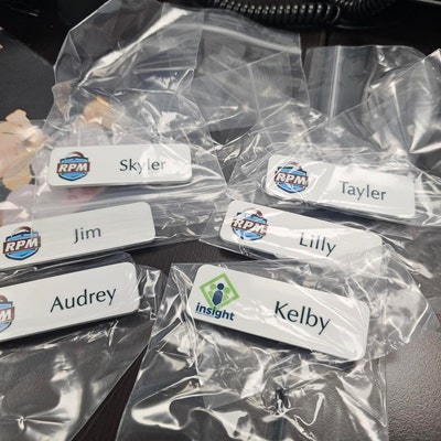 Full Color Personalized Wearable Magnetic Name Tags. Your Color Logo ...