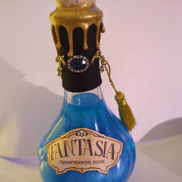 FINAL FANTASY Inspired FANTASIA Potion Bottle With Magical Swirling ...