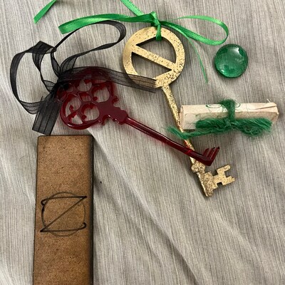 Return to Oz Mombi's Key and the Key to Oz - Etsy