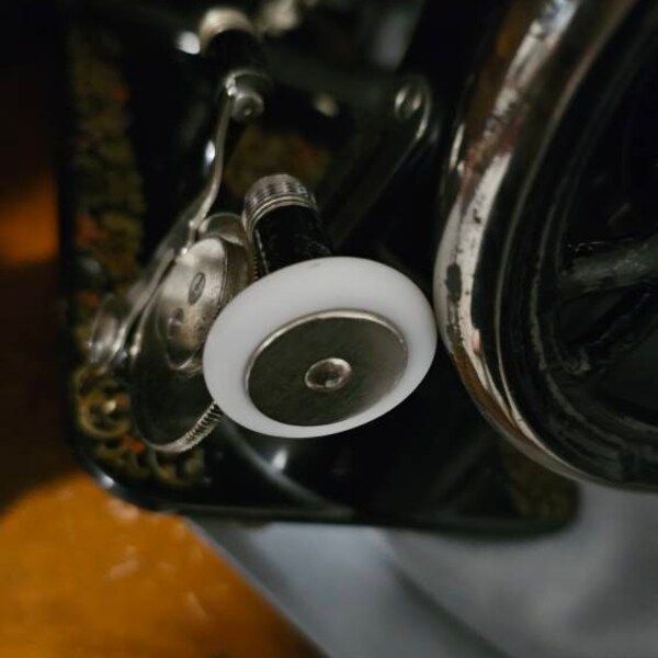 Mint Green Bobbin Winder Tire With Felt Pads 3 Sets Rubber Tire for ...