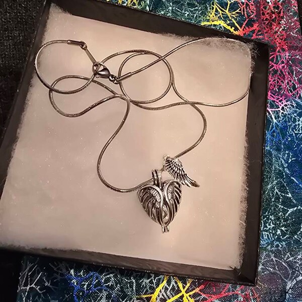 Aurora Borealis Locket Pendant Pretty Keepsake Jewelry Gifts for Any ...