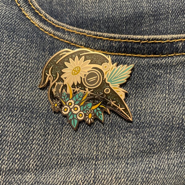 Plague Doctor Glitter Silver Hard Enamel Pin Bird Pin Badge Bird Pin 5430