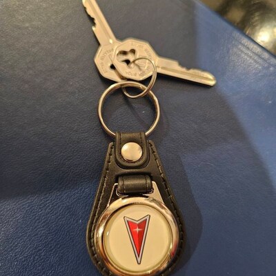 CORVETTE C7 KEYCHAIN BLK - Etsy
